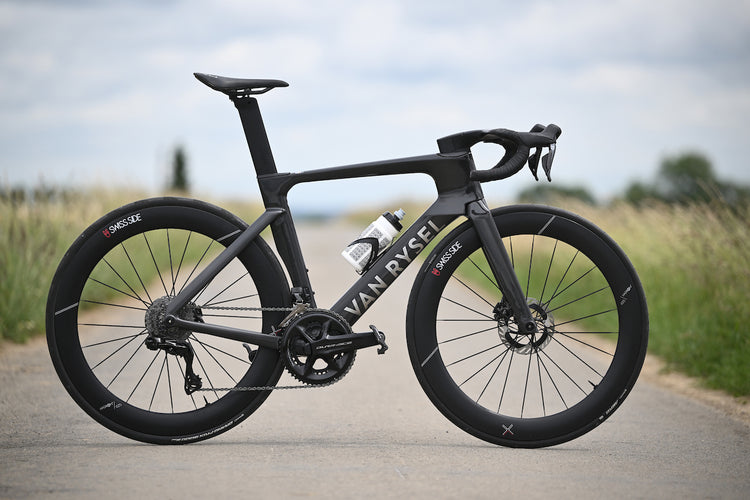 VAN RYSEL RCR-F Pro Shimano Dura Ace Di2 12V Signature Carbon Road Bik – Broximo Prestige Steeds